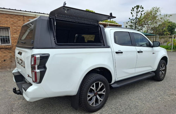 Isuzu Gen 7 Double Cab Canopy | Predator – AndyCab